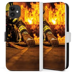 DeinDesign iPhone 11 Handy Klapph&uuml;lle Handyh&uuml;lle aus Kunst Leder wei&szlig; Flip Case Fire Fighters Life Saver Fire Fighter Sideflip mit Lasche