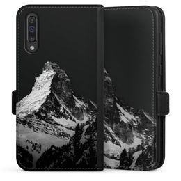 DeinDesign Galaxy A50 Handy Klapph&uuml;lle Handyh&uuml;lle aus Kunst Leder schwarz Flip Case Mountain Snow Mountain Top Sideflip mit Lasche