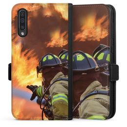DeinDesign Galaxy A50 Handy Klapph&uuml;lle Handyh&uuml;lle aus Kunst Leder schwarz Flip Case Fire Fighter Fire Fighters Life Saver Sideflip mit Lasche