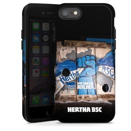 DeinDesign iPhone SE (2020) Handy Panzer Handyh&uuml;lle robuste Outdoor H&uuml;lle Schutzh&uuml;lle gl&auml;nzend Wall Hertha Bsc Official Licensed Product Tough Case