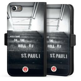 DeinDesign iPhone SE (2020) Handy Klapph&uuml;lle Handyh&uuml;lle aus Kunst Leder schwarz Flip Case Fc St. Pauli Official Licensed Product Merchandise Sideflip mit Lasche