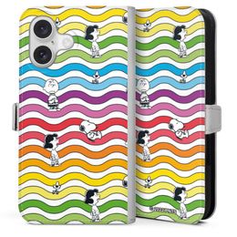 DeinDesign iPhone 16 Handy Klapph&uuml;lle Handyh&uuml;lle aus Kunst Leder wei&szlig; Flip Case Snoopy Muster Peanuts Sideflip mit Lasche