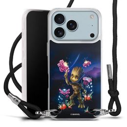 DeinDesign iPhone 17 Pro Handy Carry Case H&uuml;lle mit Band Handykette zum Umh&auml;ngen schwarz Baby Groot Marvel Guardians Of The Galaxy Carry Case