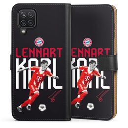 DeinDesign Galaxy A12 Handy Klapph&uuml;lle Handyh&uuml;lle aus Kunst Leder schwarz Flip Case Fcb Lennart Karl Official Licensed Product Sideflip mit langer Lasche