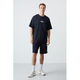 Herren Oversized T-Shirt und Shorts Set