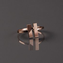 Holzkern Campania Ring Walnuss und Ros&eacute;