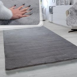 Paco Home Fellteppich &raquo;Rabbit 780&laquo; rechteckig 26 mm H&ouml;he Kunstfell, Kaninchenfell-Haptik, ein echter Kuschelteppich, Uni-Farben grau Polyester B : 140cm 1 Stk.,