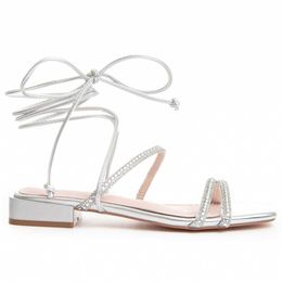 Montevita Flache Sandale Sandsum in Silber