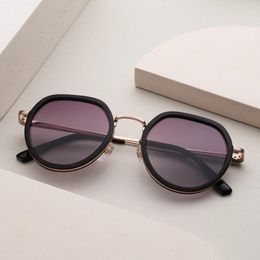Holzkern Sonnenbrille The Wanderer (Leadwood/Gold)