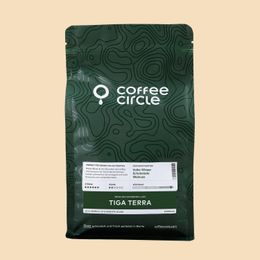 Coffee Circle Kaffee Tiga Terra, 250g ganze Bohne, Kaffee f&uuml;r Vollautomaten, Blend aus Brasilien, Indonesien und Guinea, Arabica & Robusta