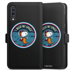 DeinDesign Galaxy A70 Handy Klapph&uuml;lle Handyh&uuml;lle aus Kunst Leder schwarz Flip Case Peanuts Weltall Snoopy Sideflip mit Lasche