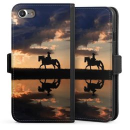 DeinDesign iPhone SE (2020) Handy Klapph&uuml;lle Handyh&uuml;lle aus Kunst Leder schwarz Flip Case Sunset Horse Horseback Riding Sideflip mit Lasche