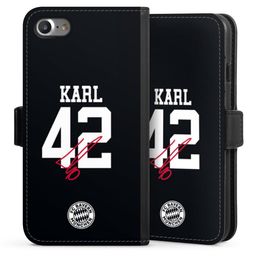 DeinDesign iPhone SE (2020) Handy Klapph&uuml;lle Handyh&uuml;lle aus Kunst Leder schwarz Flip Case Merchandise Lennart Karl Fc Bayern M&uuml;nchen Sideflip mit Lasche