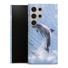 DeinDesign Galaxy S24 Ultra Handy Premium Case Smartphone Handyh&uuml;lle Schutzh&uuml;lle gl&auml;nzend Wale Ocean Dolphin Premium Case