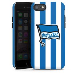 DeinDesign iPhone SE (2022) Handy Panzer Handyh&uuml;lle robuste Outdoor H&uuml;lle Schutzh&uuml;lle matt Hertha Bsc Stripes Flag Tough Case