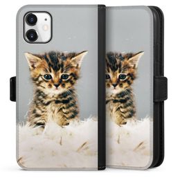 DeinDesign iPhone 11 Handy Klapph&uuml;lle Handyh&uuml;lle aus Kunst Leder schwarz Flip Case Cat Pet Feather Sideflip mit Lasche