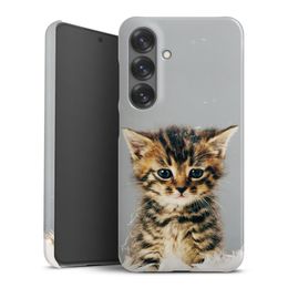 DeinDesign Galaxy S25 Handy Premium Case Smartphone Handyh&uuml;lle Schutzh&uuml;lle gl&auml;nzend Cat Pet Feather Premium Case