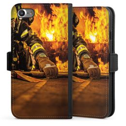 DeinDesign iPhone 8 Handy Klapph&uuml;lle Handyh&uuml;lle aus Kunst Leder schwarz Flip Case Fire Fighters Life Saver Fire Fighter Sideflip mit Lasche