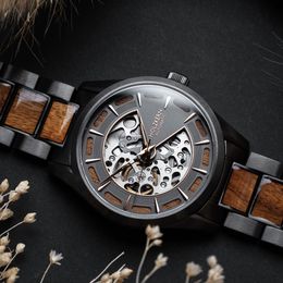 Automatic Herrenuhr Tenoumer, Skelettuhr mit fein gemasertem Koaholz-Zifferblatt