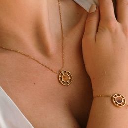 Holzkern Amulett Halskette Damen Gold und Tigerauge