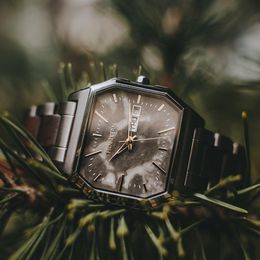 Holzkern Holzuhr Tssui (Leadwood/Marmor), Unisex, Naturholz