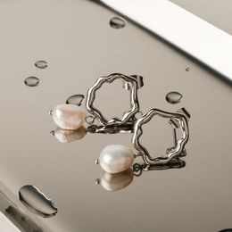Holzkern Oceanfoam Ohrringe Damen Silber und Perle