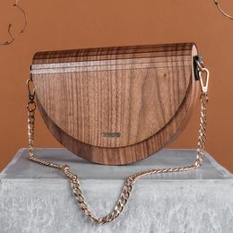 Holzkern Handtasche Uniqase Asumi VEGAN Walnuss Umh&auml;ngetasche