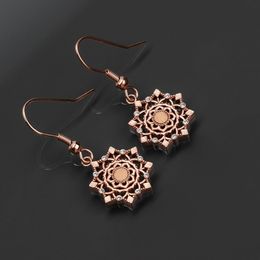 Holzkern Aphonia Ohrringe Damen Ros&eacute; und Olive