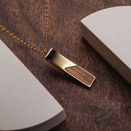 Holzkern Ephemera Halskette Damen Gold und Koa
