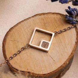 Holzkern Geometric Armband Damen Ros&eacute; und Walnuss