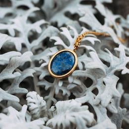 Holzkern Mirror Halskette Damen Gold und Lapislazuli