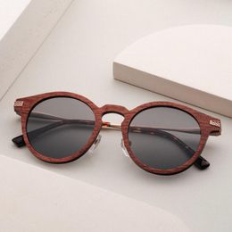 Holzkern Sonnenbrille The Maverick (Padouk/Kupfer)