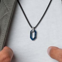 Holzkern Halsketten Herren Damast und Sodalith