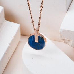 Holzkern Opacity Halskette Damen Ros&eacute; und Blauer Marmor