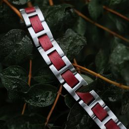 Holzkern Damen & Herren Armband Acoustic Amaranthholz & Edelstahl in Silber Gr&ouml;&szlig;enverstellbar