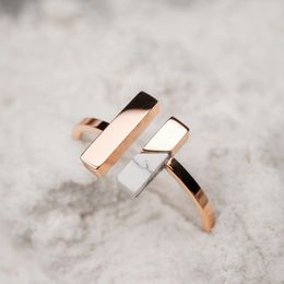 Holzkern Campania Ring Marmor und Ros&eacute;