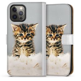 DeinDesign iPhone 12 Pro Max Handy Klapph&uuml;lle Handyh&uuml;lle aus Kunst Leder wei&szlig; Flip Case Cat Pet Feather Sideflip mit Lasche