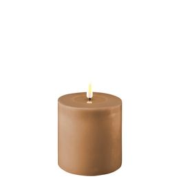 Deluxe Homeart LED Stumpenkerze Real Flame karamell &Oslash;10 x H10cm, karamell skandinavische Deko Online Shop