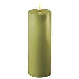 Deluxe Homeart LED Stumpenkerze Real Flame olive &Oslash;7,5 x H20cm, olive