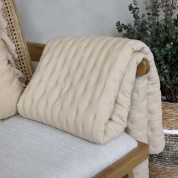 Chic Antique Aix Soft Quilt - Kuscheldecke im Vintage Landhausstil Leinen - 180 x 130 cm skandinavische Deko Online Shop