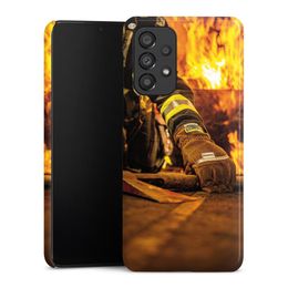 DeinDesign Galaxy A33 5G Handy Premium Case Smartphone Handyh&uuml;lle Schutzh&uuml;lle gl&auml;nzend Fire Fighters Life Saver Fire Fighter Premium Case