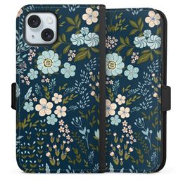DeinDesign iPhone 15 Handy Klapph&uuml;lle Handyh&uuml;lle aus Kunst Leder schwarz Flip Case Blue Muster Flowers Sideflip mit Lasche