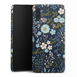 DeinDesign Galaxy A50 Handy Premium Case Smartphone Handyh&uuml;lle Schutzh&uuml;lle matt Blue Muster Flowers Premium Case