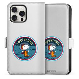 DeinDesign iPhone 15 Pro Max Handy Klapph&uuml;lle Handyh&uuml;lle aus Kunst Leder wei&szlig; Flip Case Peanuts Weltall Snoopy Sideflip mit Lasche