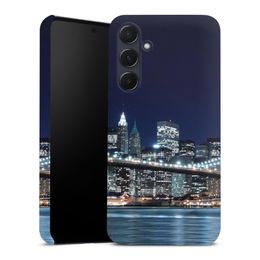 DeinDesign Galaxy A55 5G Handy Premium Case Smartphone Handyh&uuml;lle Schutzh&uuml;lle gl&auml;nzend Usa Brooklyn Bridge New York Premium Case