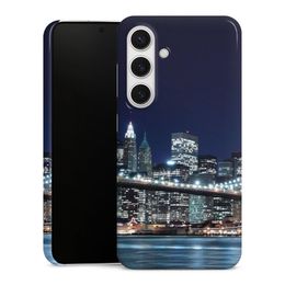 DeinDesign Galaxy S24 Handy Premium Case Smartphone Handyh&uuml;lle Schutzh&uuml;lle gl&auml;nzend Usa Brooklyn Bridge New York Premium Case