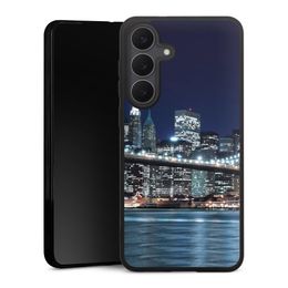 DeinDesign Galaxy S25 FE Handy Premium Silikon H&uuml;lle Handyh&uuml;lle schwarz Case Usa Brooklyn Bridge New York Silikon Premium Case