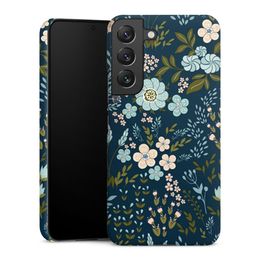 DeinDesign Galaxy S22 Handy Premium Case Smartphone Handyh&uuml;lle Schutzh&uuml;lle matt Blue Muster Flowers Premium Case