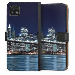 DeinDesign Galaxy A22 5G Handy Klapph&uuml;lle Handyh&uuml;lle aus Kunst Leder schwarz Flip Case Brooklyn Bridge Usa New York Sideflip mit langer Lasche