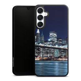 DeinDesign Galaxy A16 5G Handy Premium Silikon H&uuml;lle Handyh&uuml;lle schwarz Case Usa Brooklyn Bridge New York Silikon Premium Case